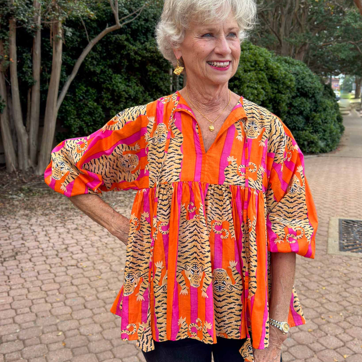 Flat Tiger Top – True Orange Boutique